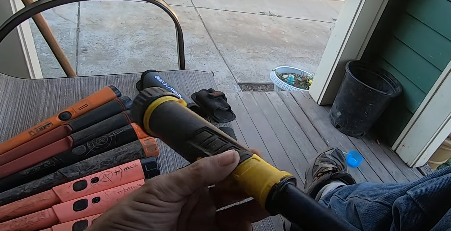 Top 5 Best Metal Detector Pinpointers [December 2025 Review] - MetalProfy