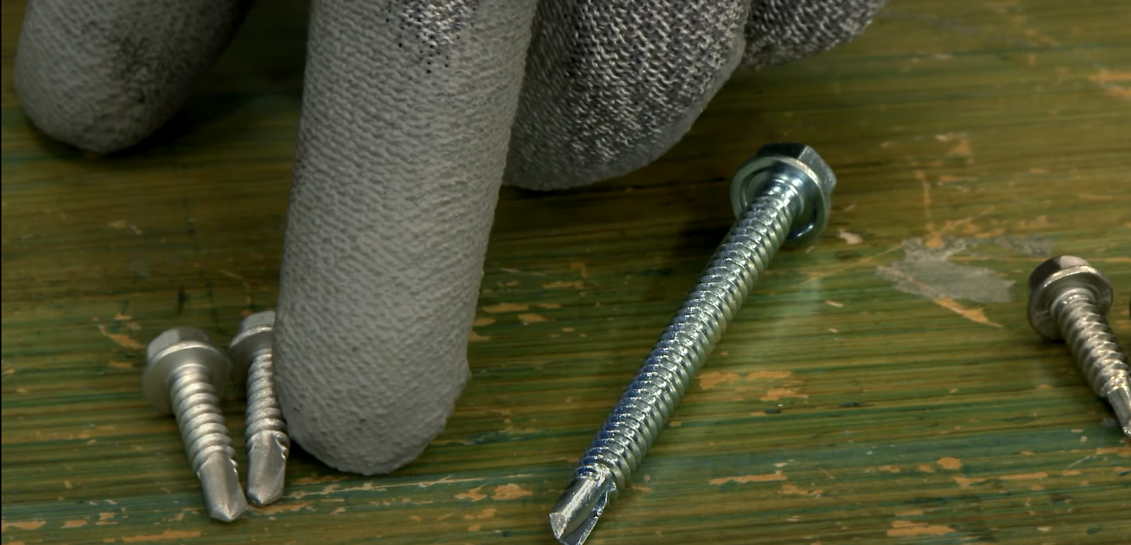 Top 5 Best Screws for Metal Studs [December 2025 Review] - MetalProfy