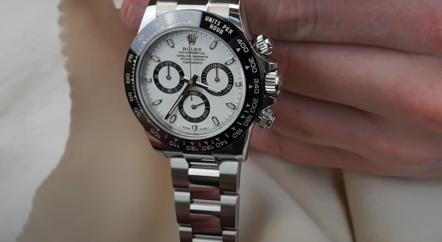 How to Clean a Stainless Steel Watch? - MetalProfy