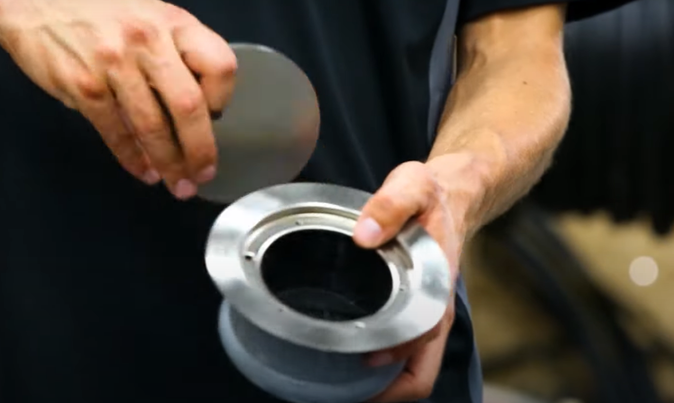 Metal vs. Plastic Electrical Box: What’s the Difference? - MetalProfy