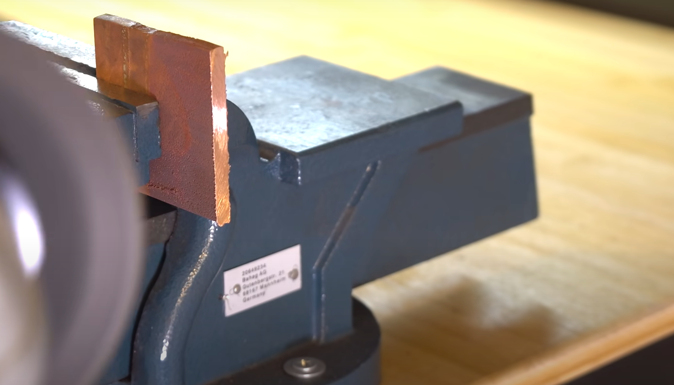 Does Tungsten Rust? - MetalProfy