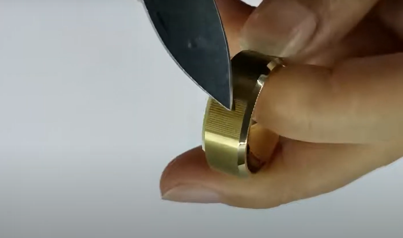 Does Tungsten Scratch? - MetalProfy