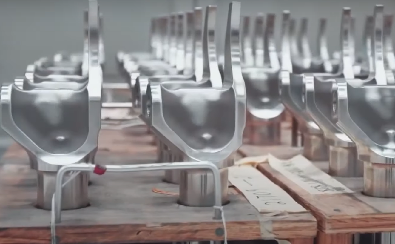 What Are Helicopter Blades Made Of? - MetalProfy