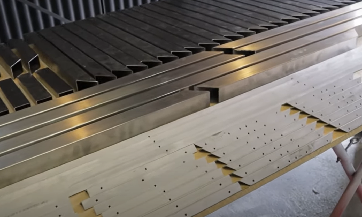 Polished Steel vs. Stainless Steel: What’s the Difference? - MetalProfy