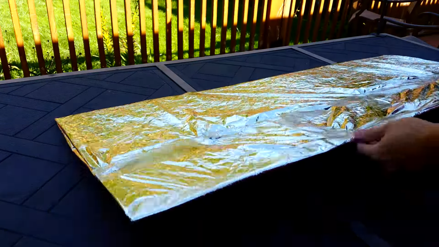 Does Aluminum Reflect Light? - MetalProfy